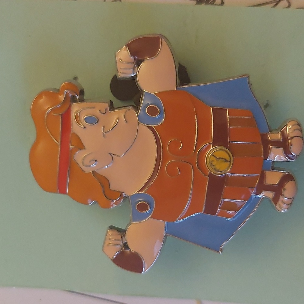 Disney's Hercules Pin - Gem